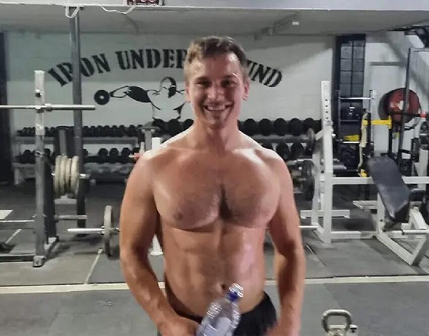 Австралиец сделал 3206 отжиманий за час и побил рекорд Гиннесса